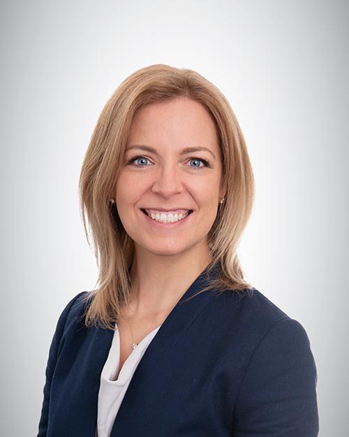 Stephanie Maroney, MD, FACS | Trauma & Emergency Surgeon Larkspur, CA